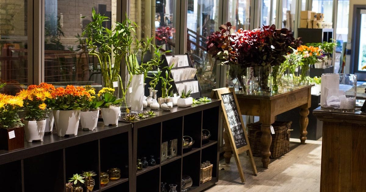 On the Grid : Bokay Flower Market