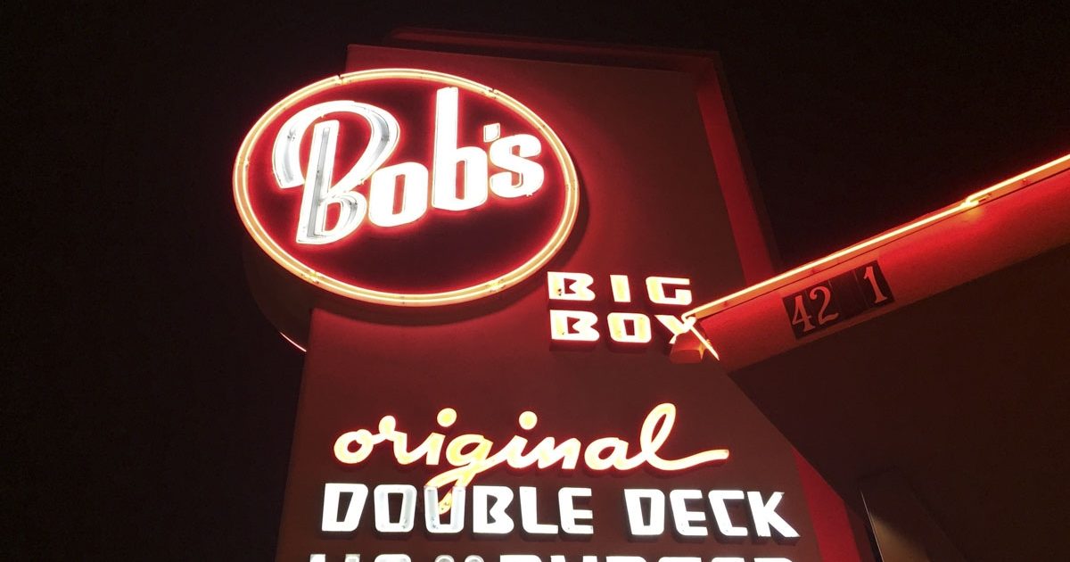 On the Grid : Bob's Big Boy