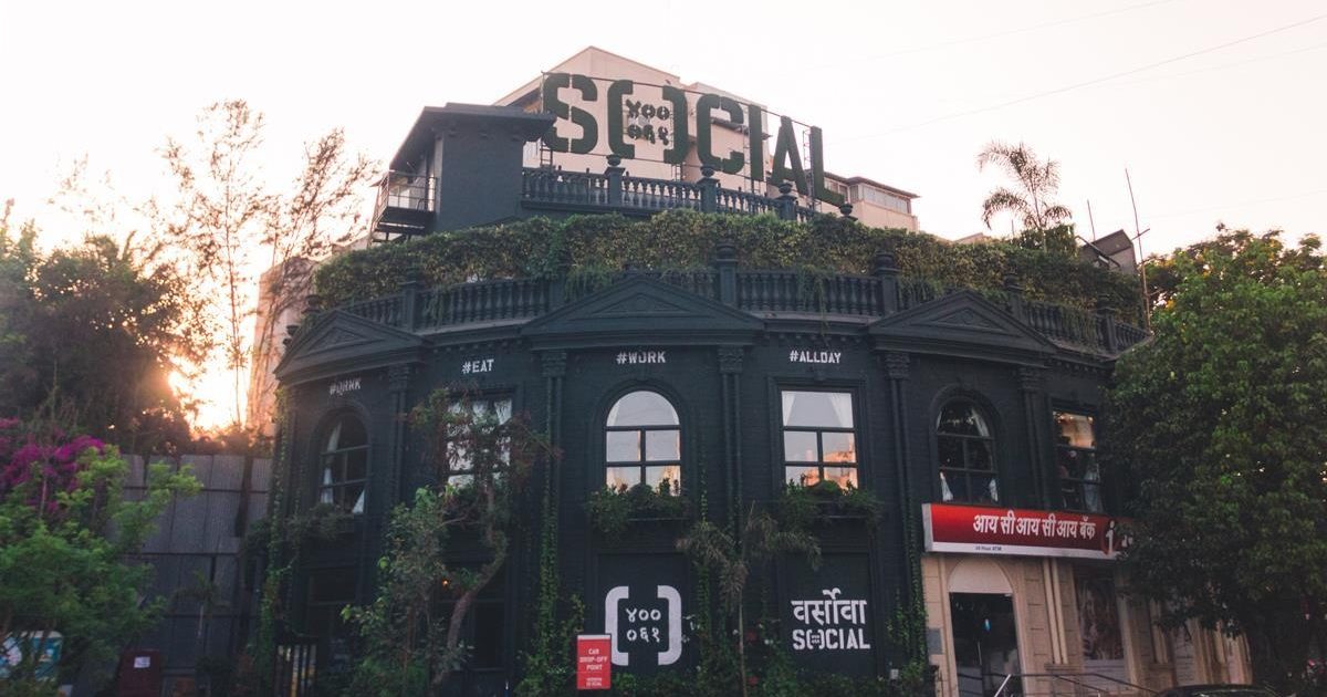 On the Grid : Versova Social