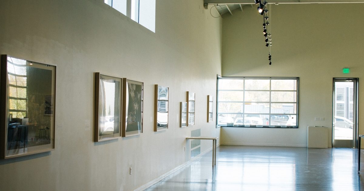 On the Grid : Zeitgeist Gallery