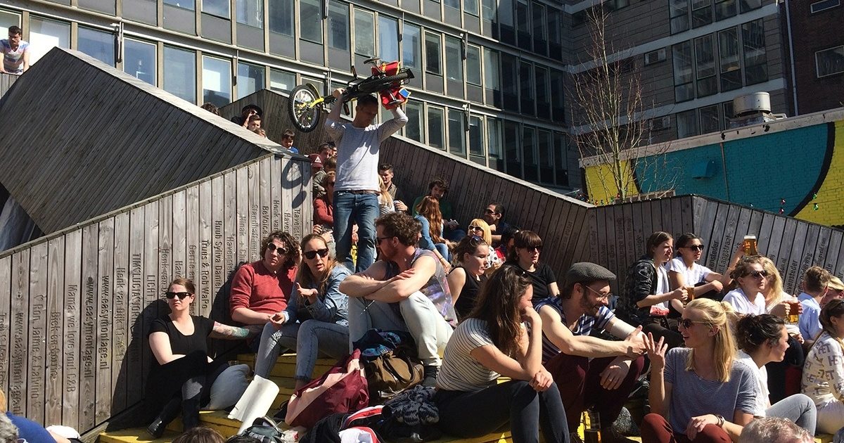 On the Grid : Biergarten