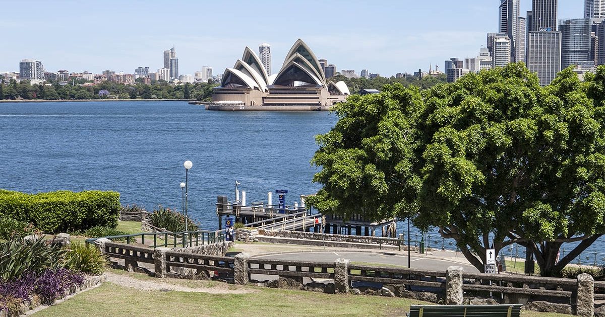 On the Grid : Harbour Picnic Spot