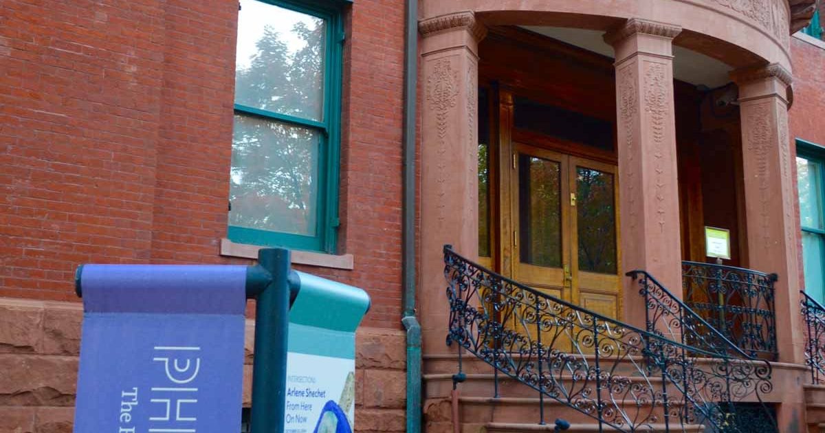 On the Grid : The Phillips Collection