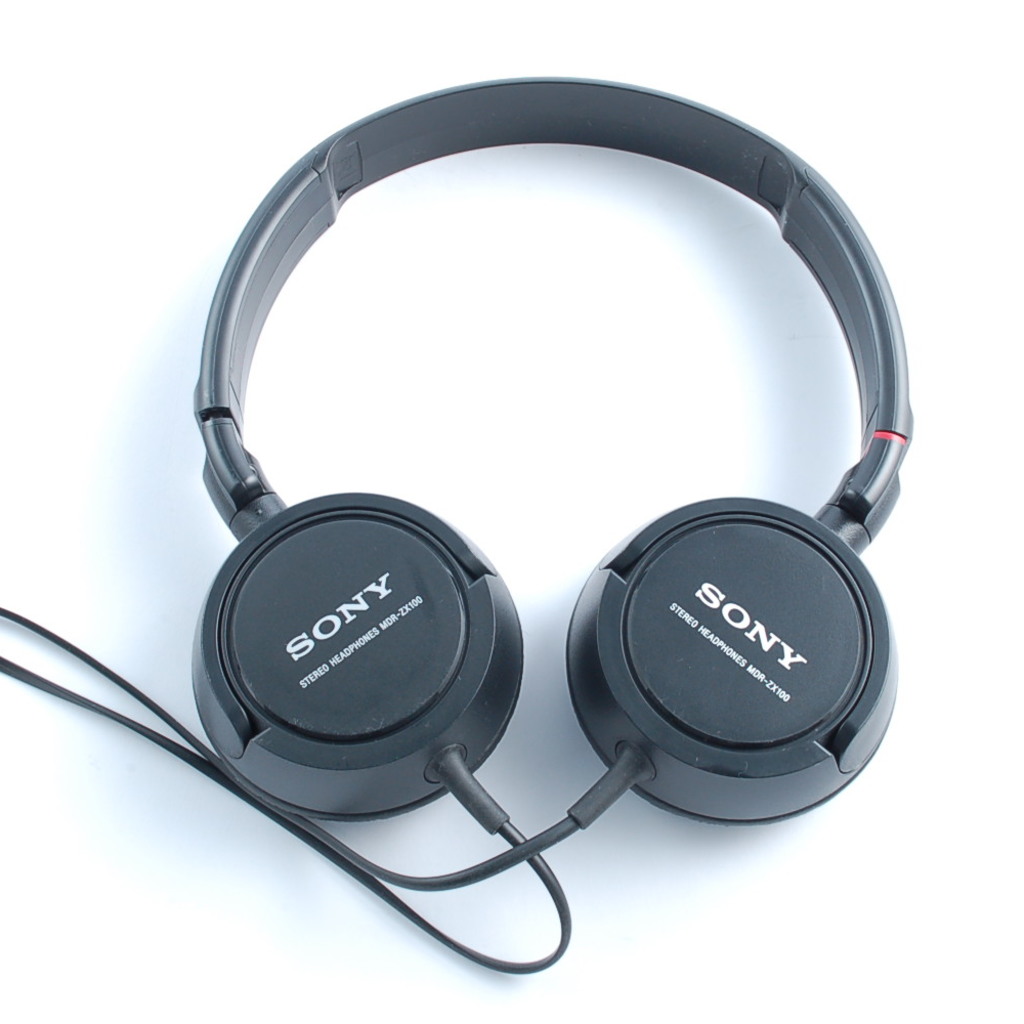 Sony MDR ZX100 Stereo Headphones Black MDR ZX100 Blk | eBay