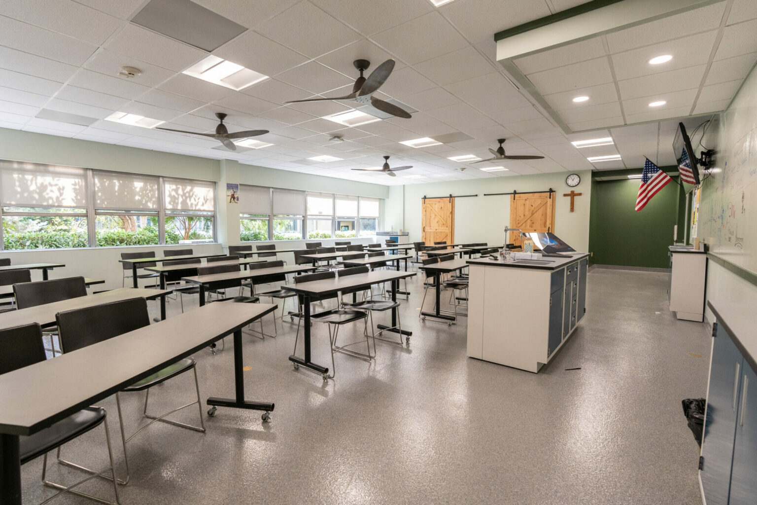 Science Lab (Room 122) Renovation (2019) – Kellenberg Memorial High School