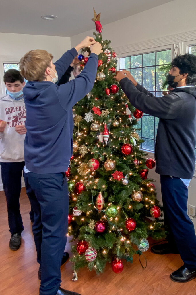 Boys Varsity Basketball Retreat at Stella Maris – Kellenberg Memorial ...