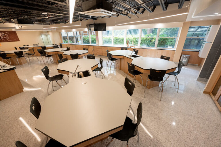 Kellenberg Reveals Newly Renovated Earth Science Lab – Kellenberg ...