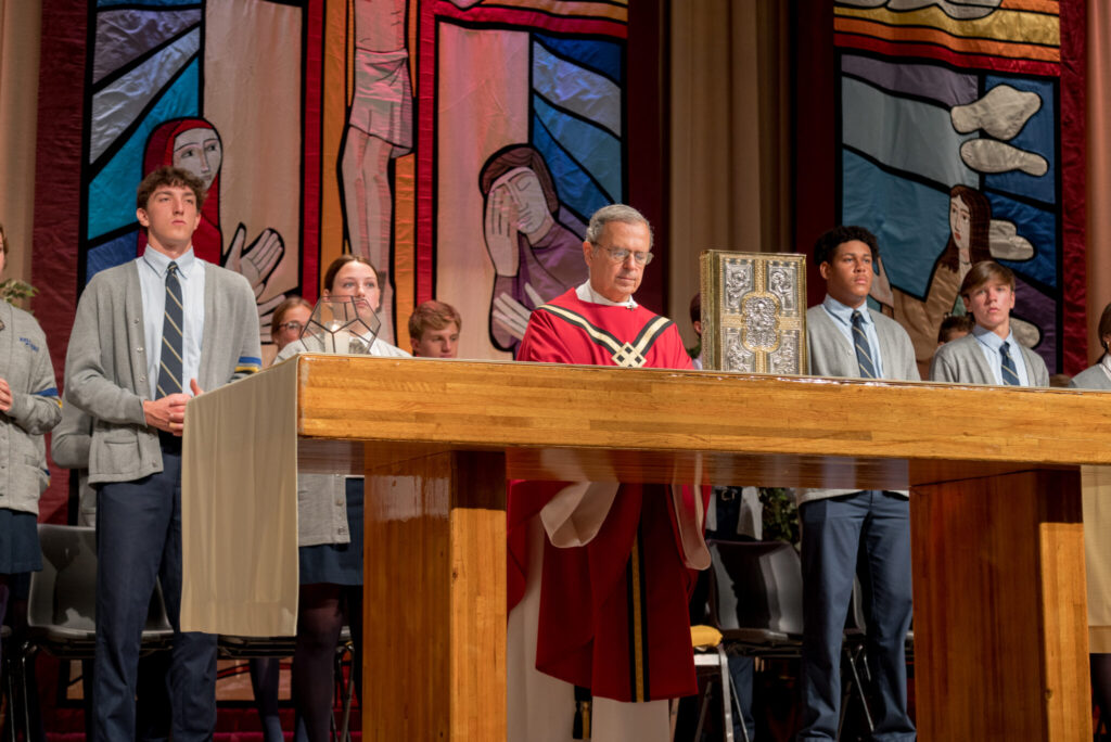 Eucharistic Ministers Commissioned at Mass for Marianist Martyrs ...