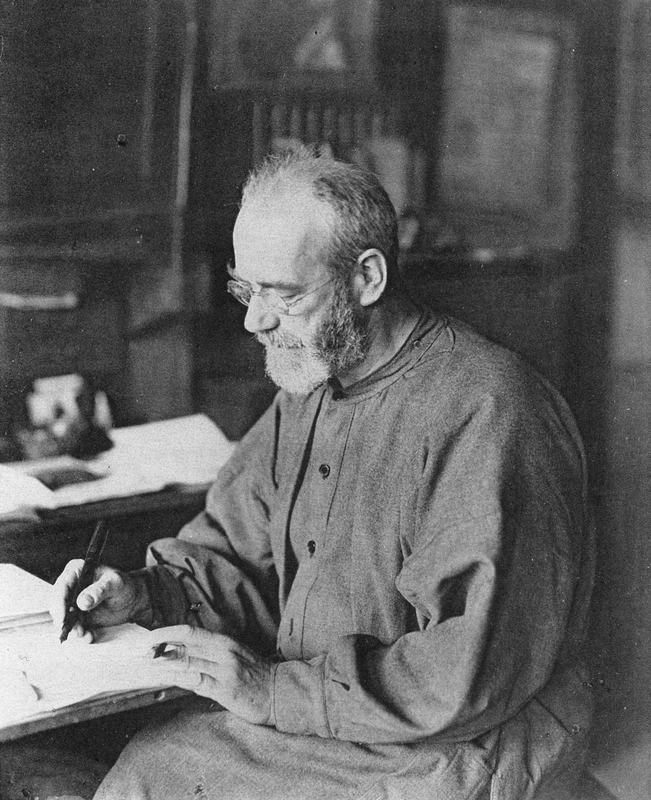 Black + White + Grey. The Lives of + Works of Eric Gill + Robert ...