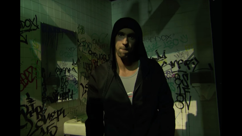 Michael Phelps se convierte en Eminem para ‘Lip Sync Battle’