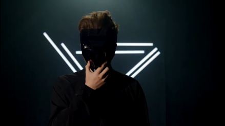 Axozer reveló su rostro en transmisión de más de medio millón de ...