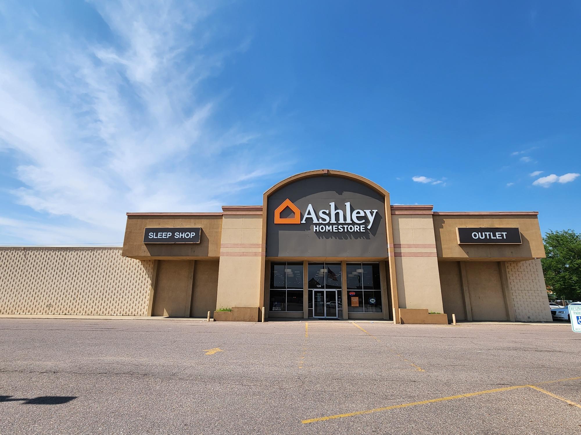 Ashley, 124 Pierce St, Sioux City, IA - MapQuest