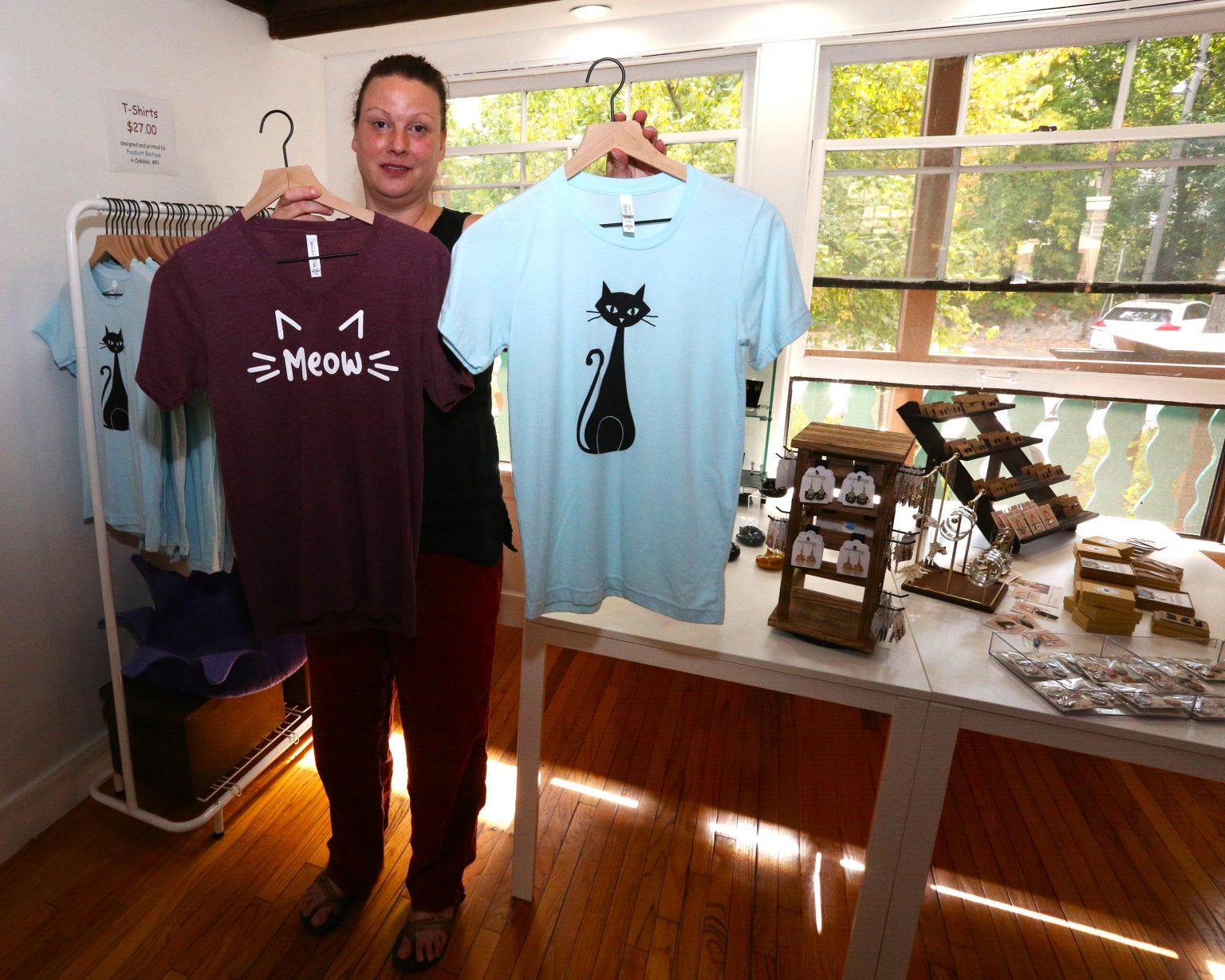 This retail boutique is the cat’s meow – Park Bugle