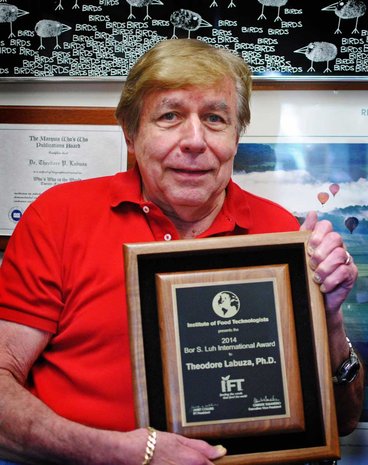 U celebrates life work of food scientist Ted Labuza – Park Bugle