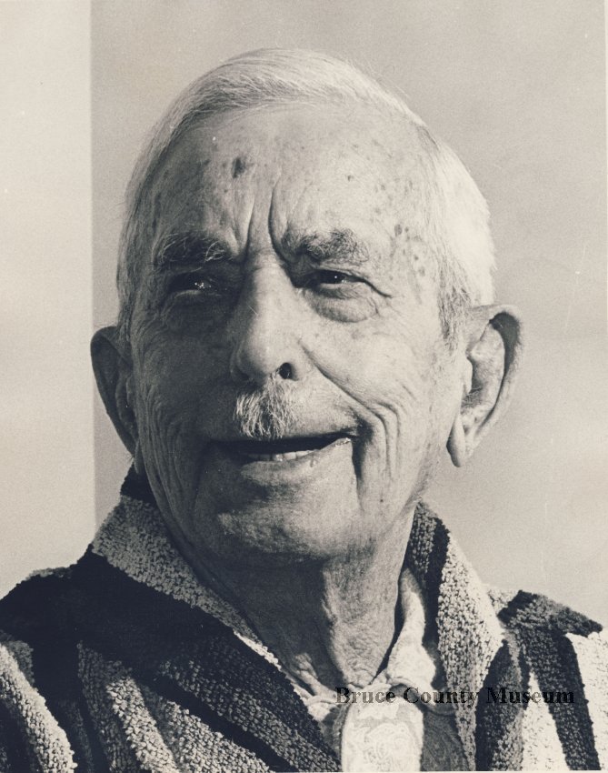 William Wrightson's Instagram, Twitter & Facebook on IDCrawl