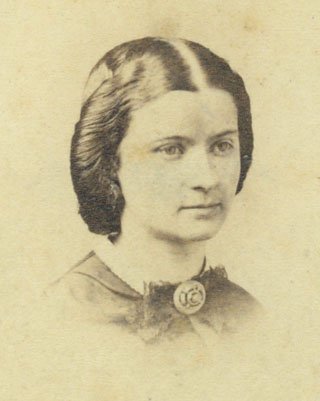 Elizabeth Dewey's Instagram, Twitter & Facebook on IDCrawl