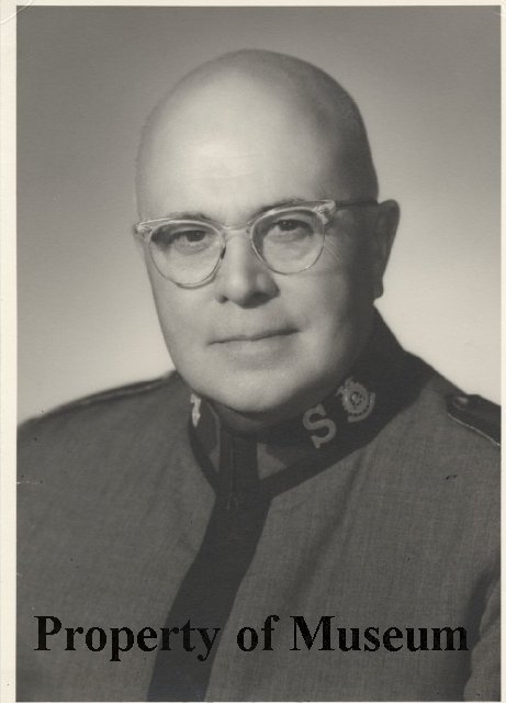 Ruth Collier's Instagram, Twitter & Facebook on IDCrawl