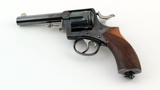 [Deadliest Warrior] the Pinkertons vs. the Black and Tans : r/whowouldwin