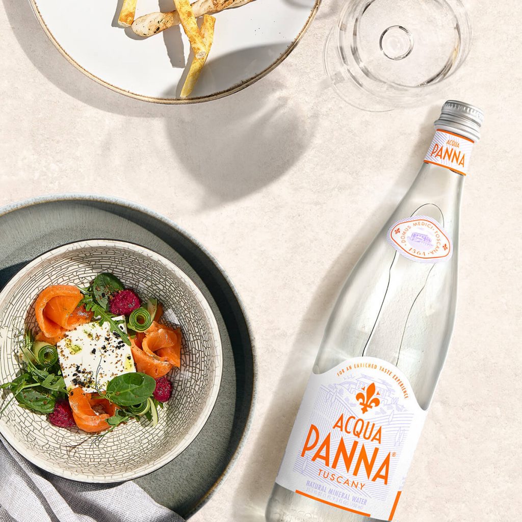 Acqua Panna refreshes the bottle / peopleofdesign