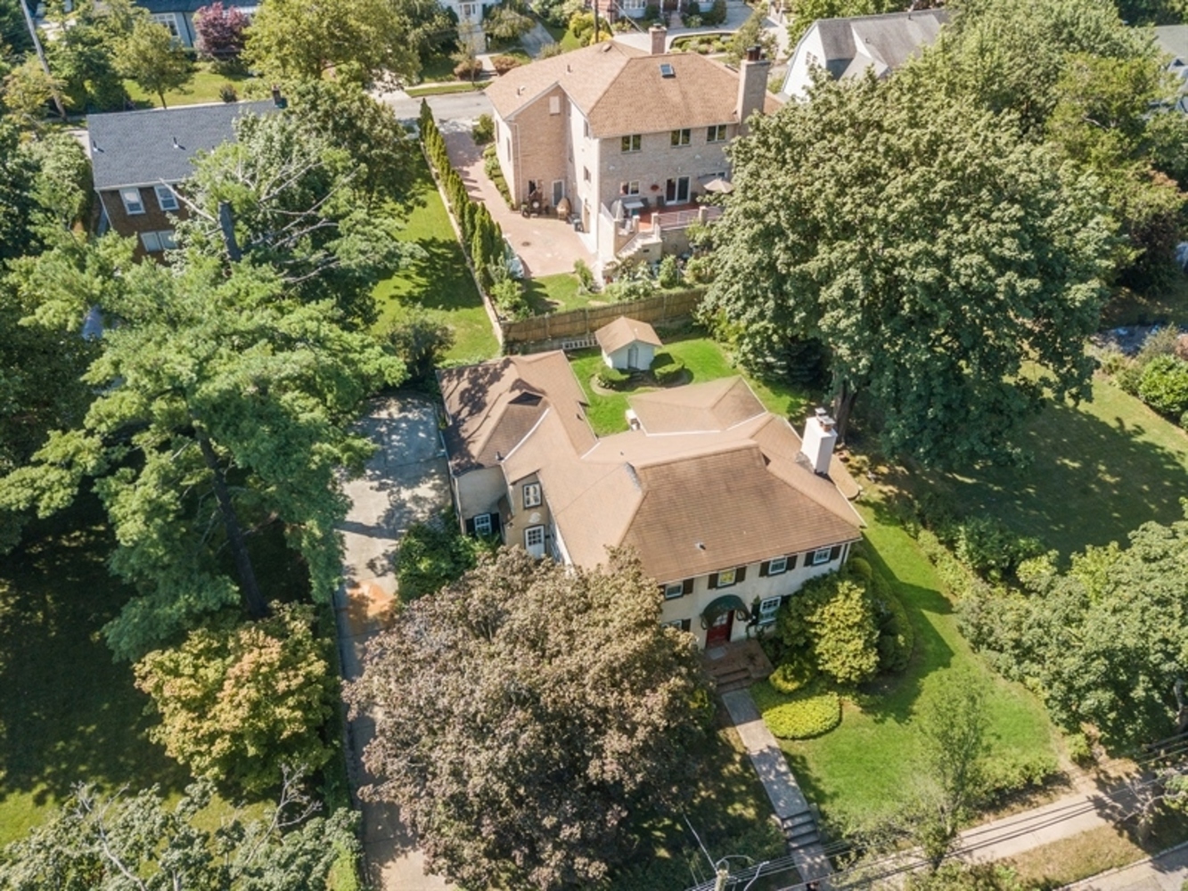 232 Manor Road, Douglas Manor, NY, 11363