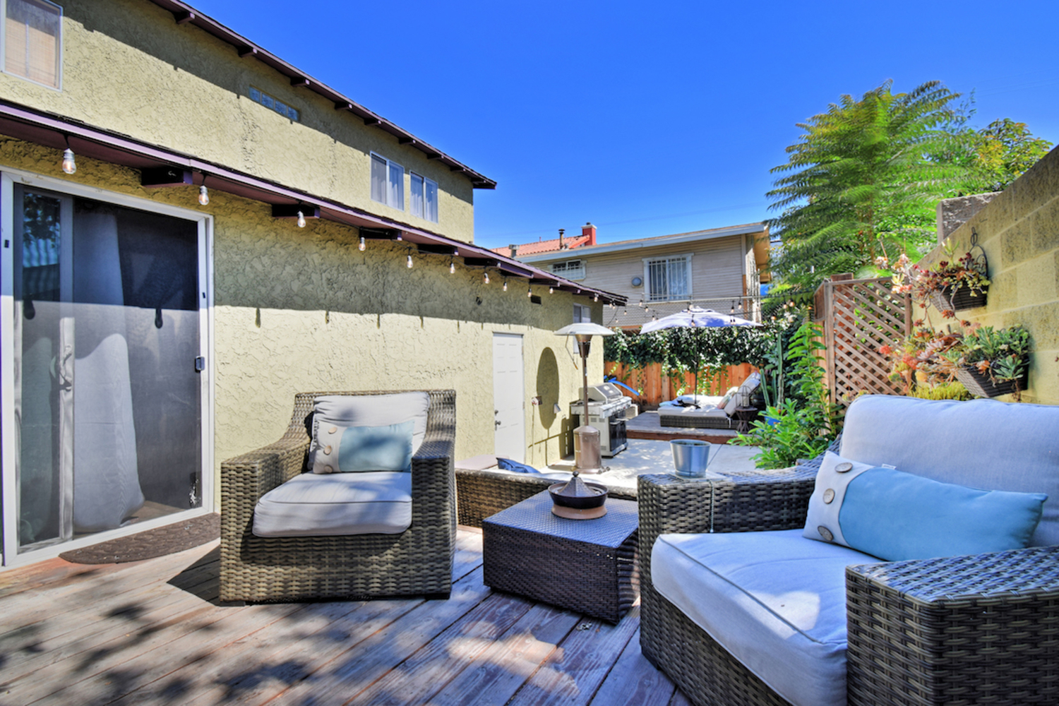 514 Rosemont Ave, Los Angeles, CA, 90026