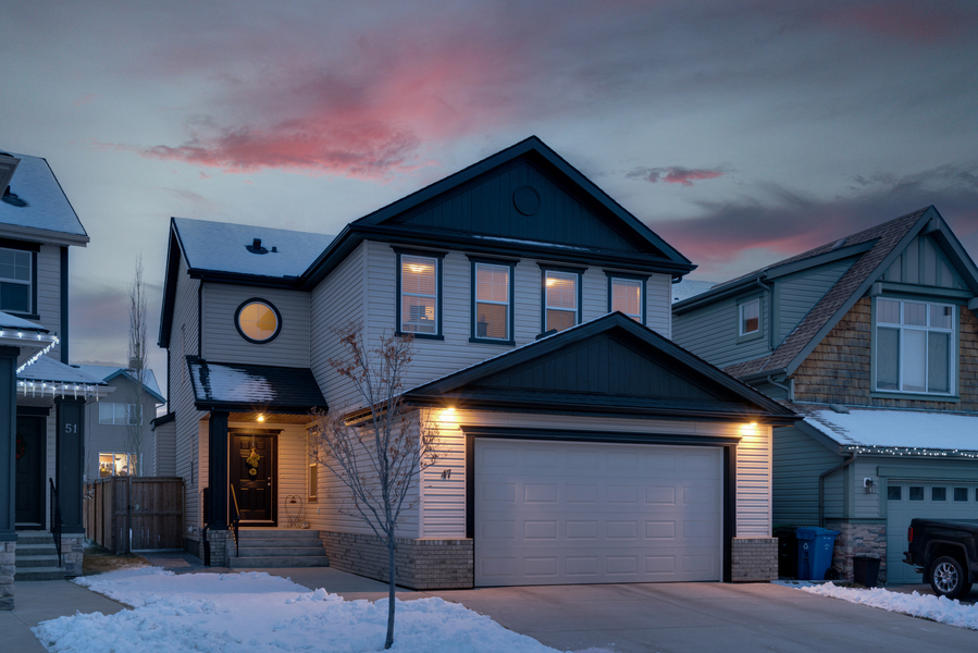 47 Copperleaf Terrace, Calgary, AB, T2Z 0H9