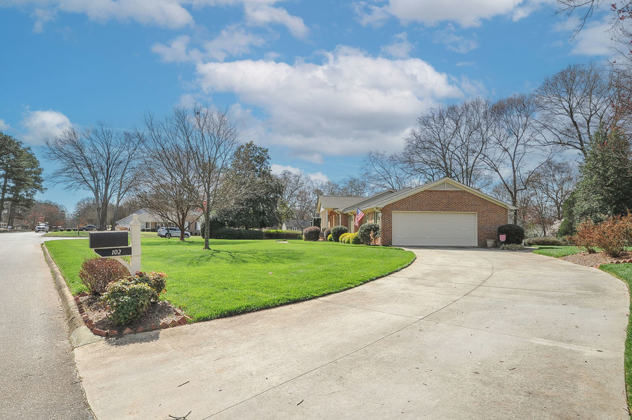 102 Stone Ridge Road, Greer, SC, 29650