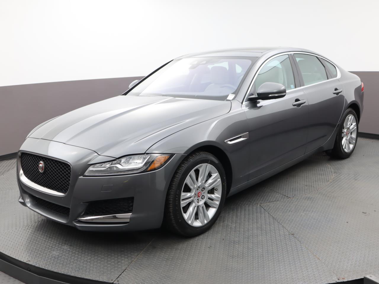 Used 2017 JAGUAR XF 20D PRESTIGE Sedan for sale in MARGATE, FL | 118203 ...