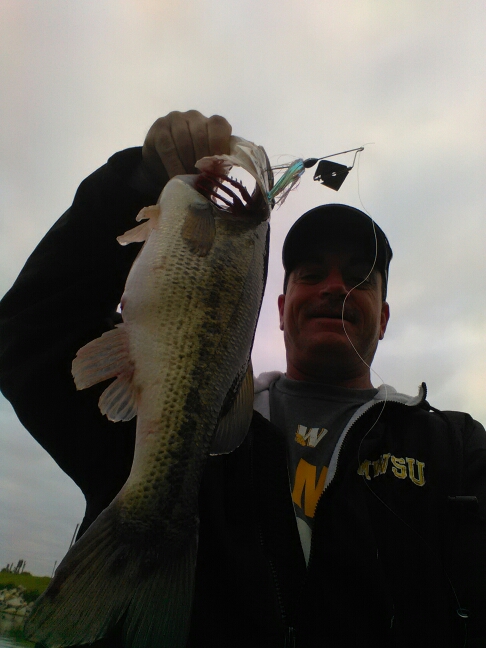 Clint Barnes's Profile on Fishidy