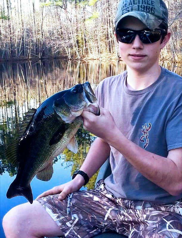 logan branch's Profile on Fishidy