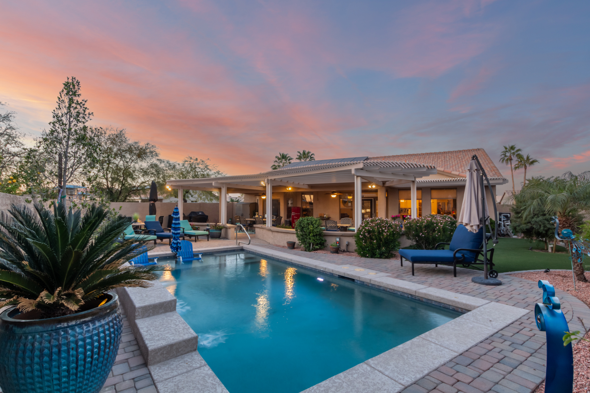 "14977 W WHITTON AVE"