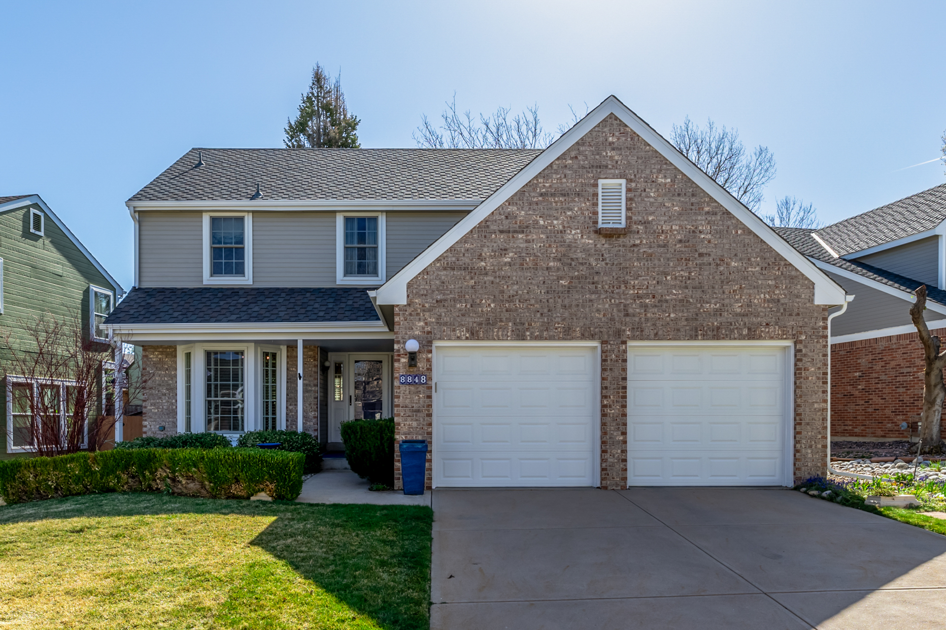 "8848 Cactus Flower Way"