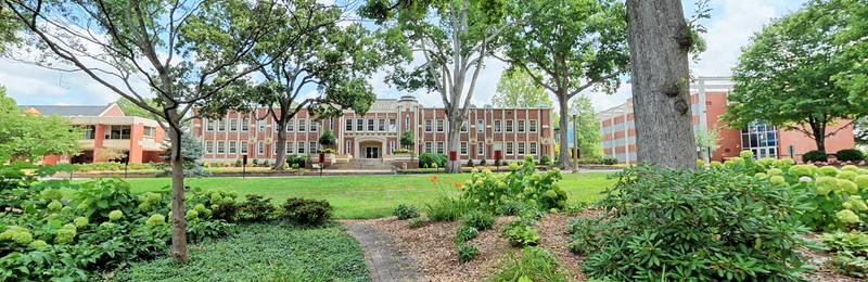Lenoir-Rhyne University - Niche