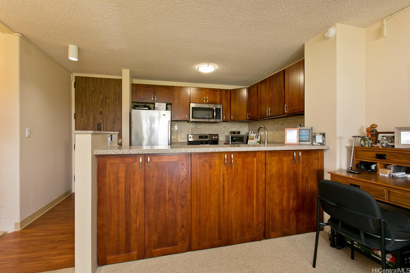 1717 Mott Smith Dr #3312