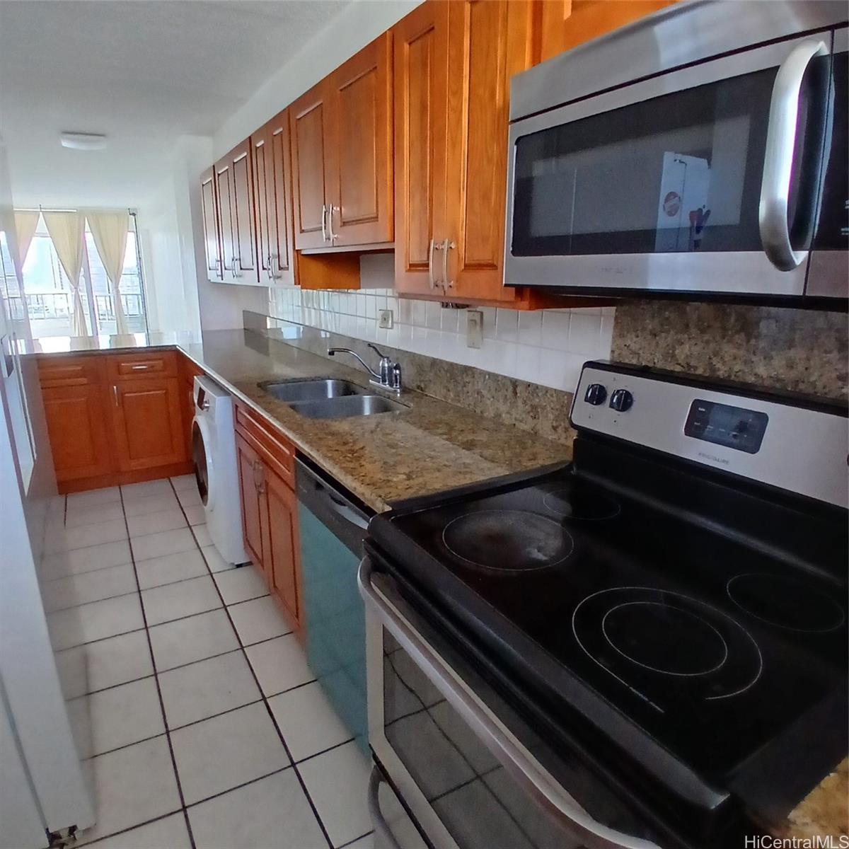 410 Magellan Ave #1008