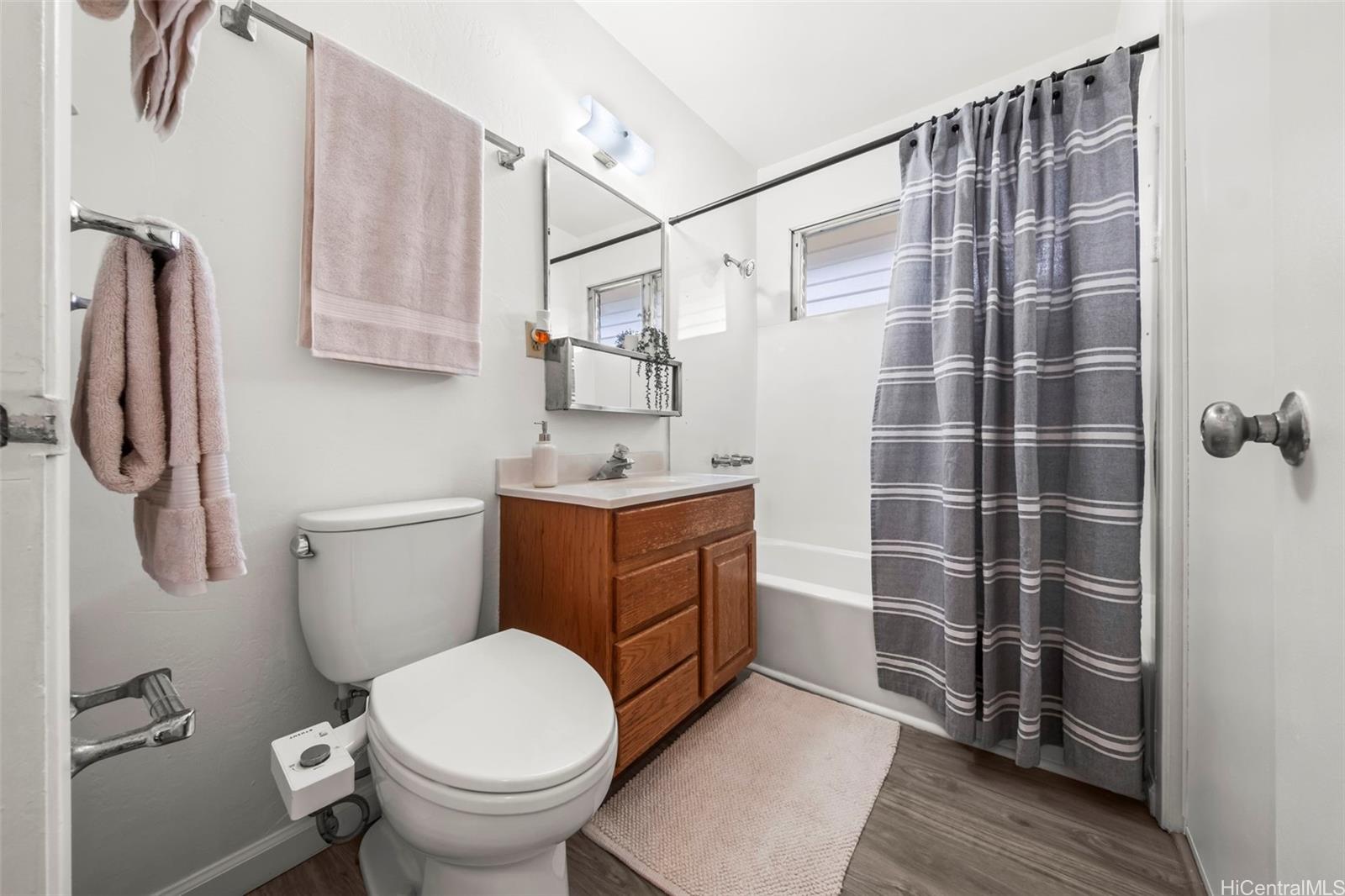 829 Ala Lilikoi St #6