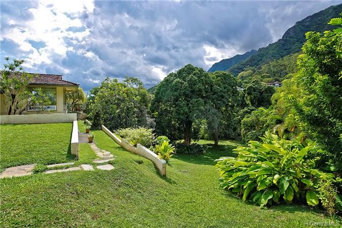 46-512 Haiku Plantation Dr