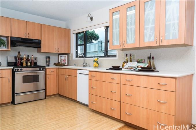 98-1737 Halakea St