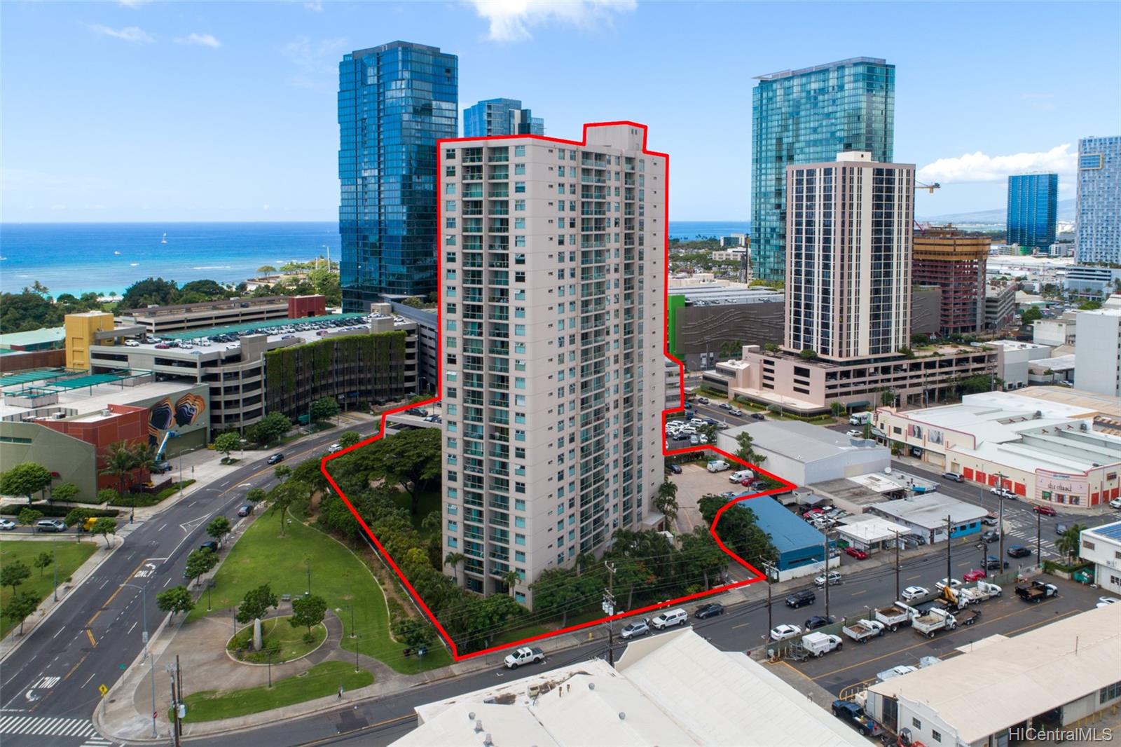 1133 Waimanu St #2707