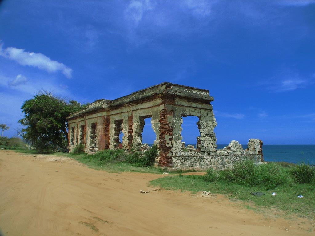 Las Ruinas de Aguadilla - ZeePuertoRico.com