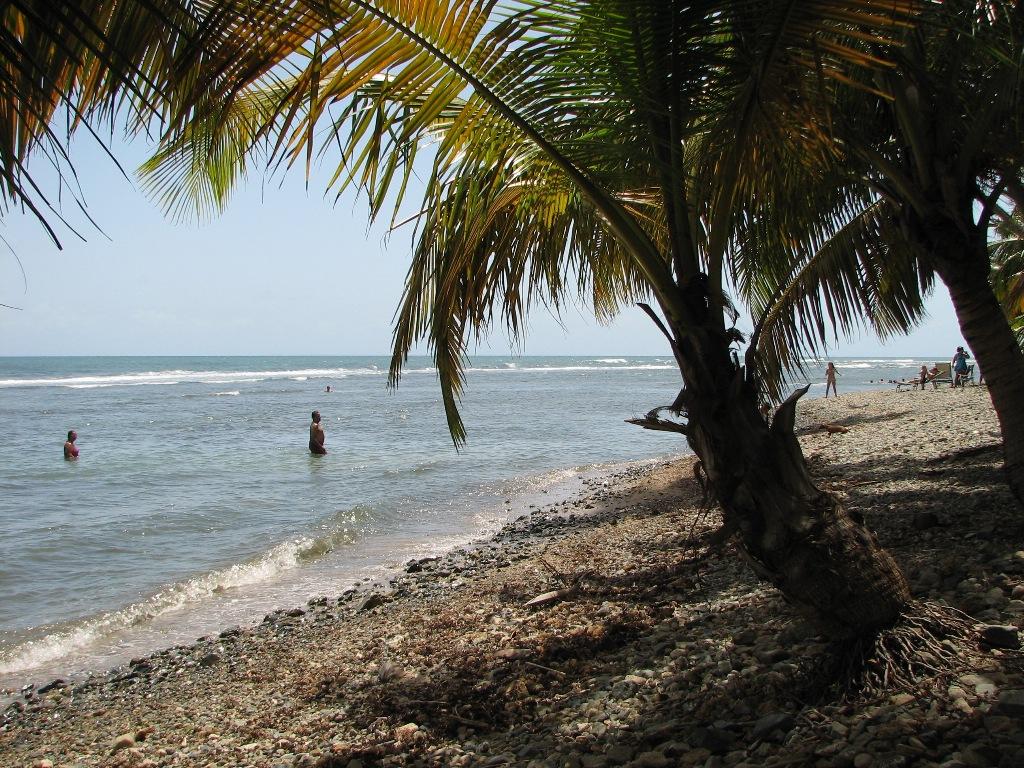 Playa Guardarraya - ZeePuertoRico.com
