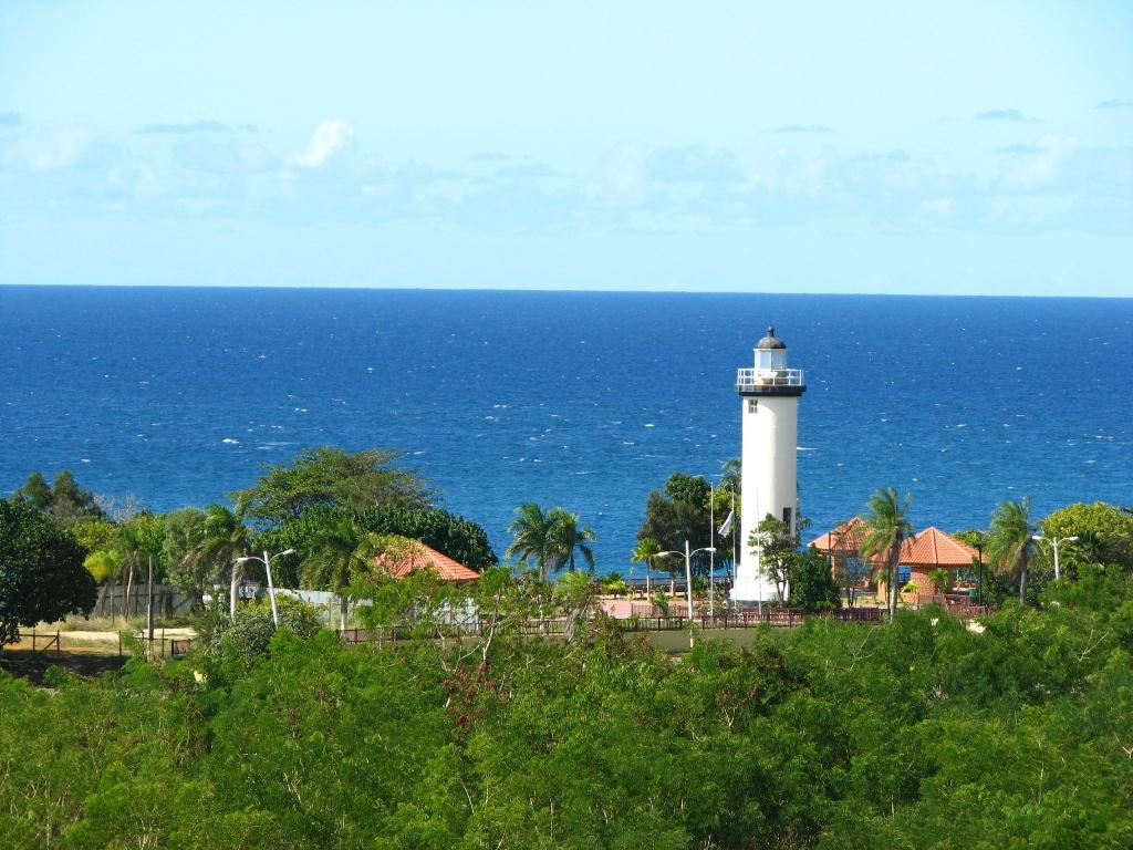 El Faro de Rincón - ZeePuertoRico.com
