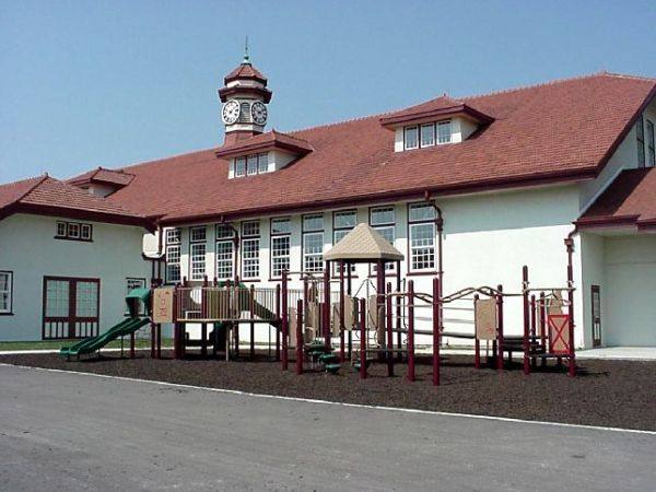 Longview Farm Elementary School | Map of Play