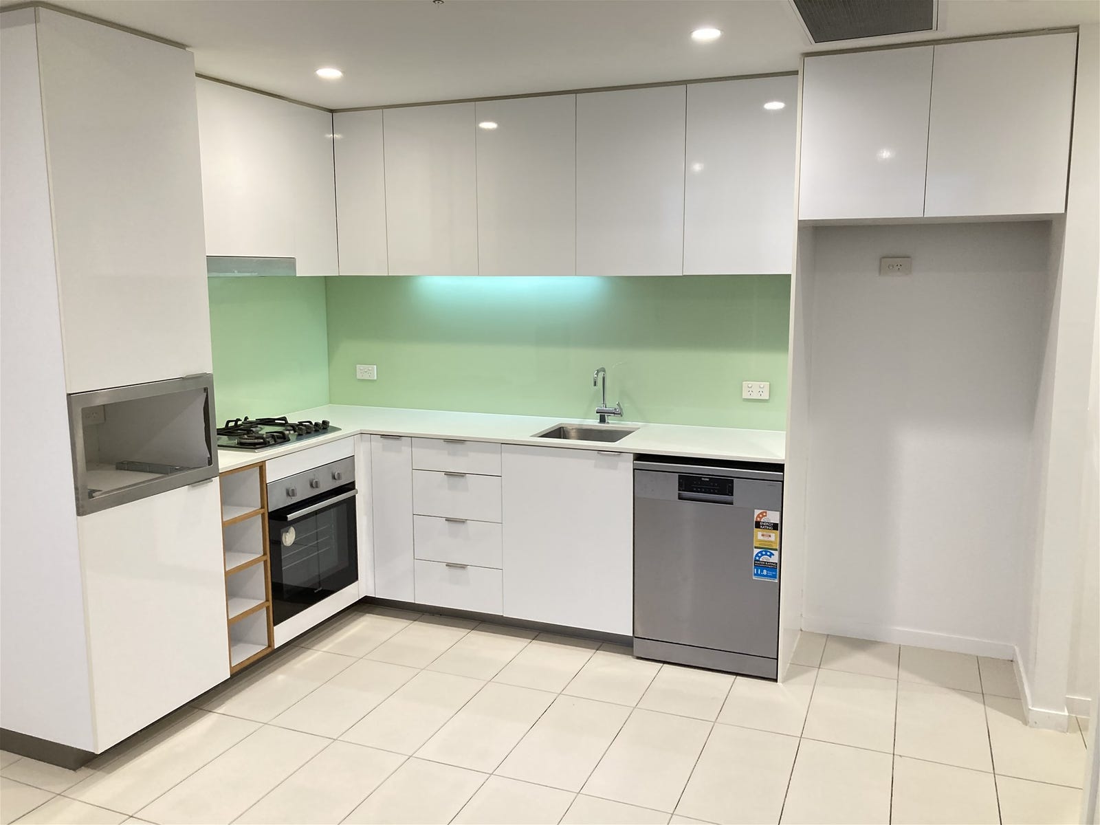 Property For Rent in South Brisbane Qld 4101