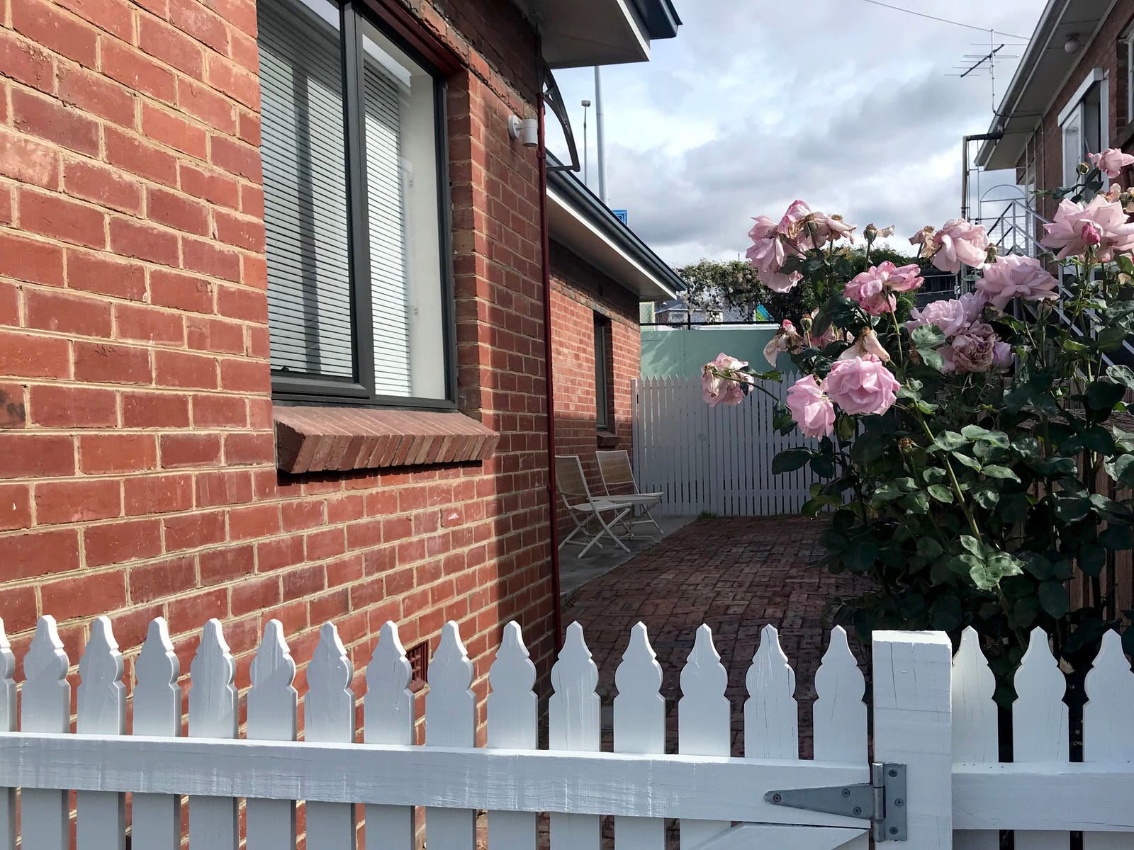 Private Rental Sandy Bay Tas 7005 | 136 Sandy Bay Road