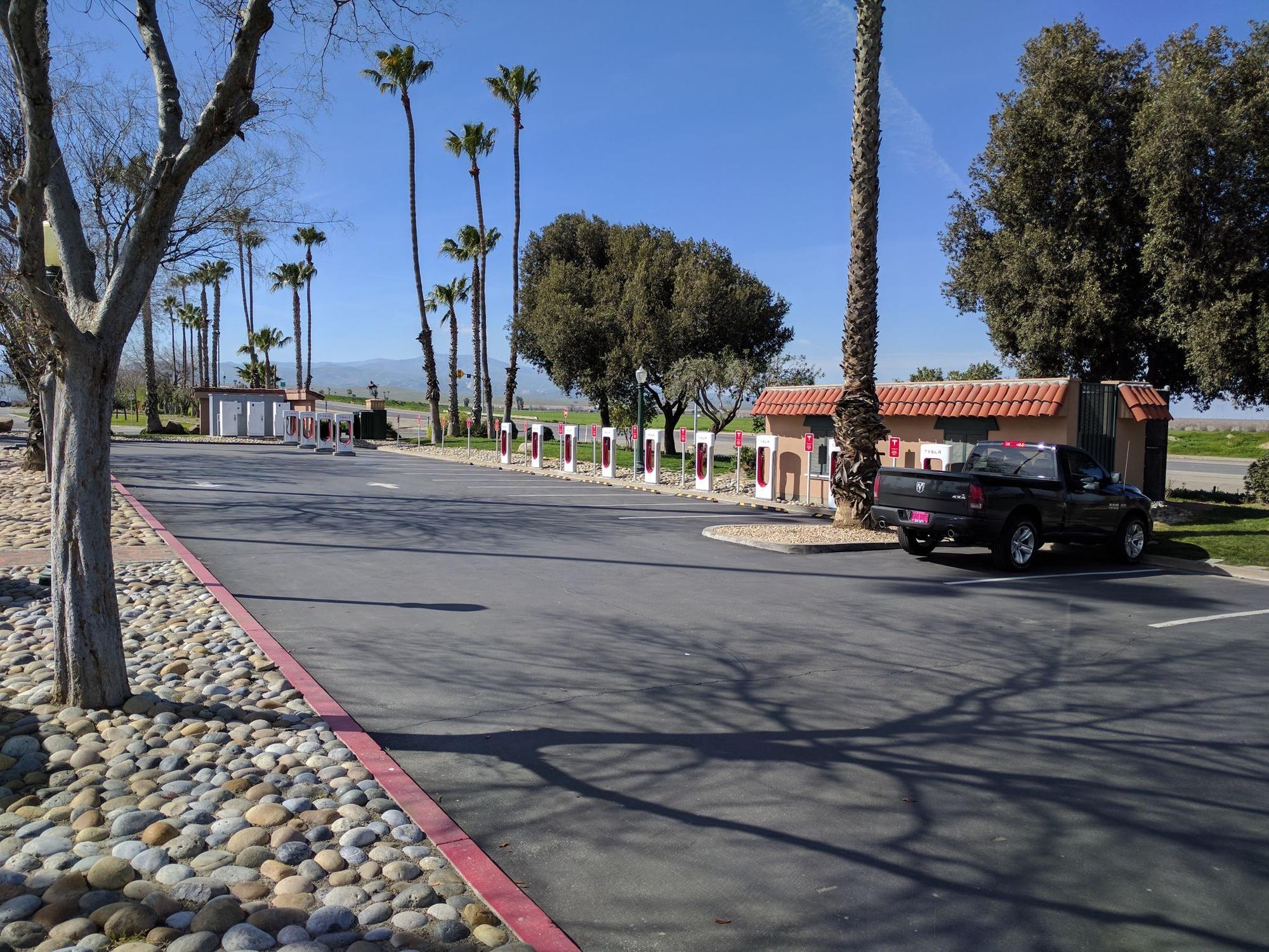 Harris Ranch Supercharger | PlugShare