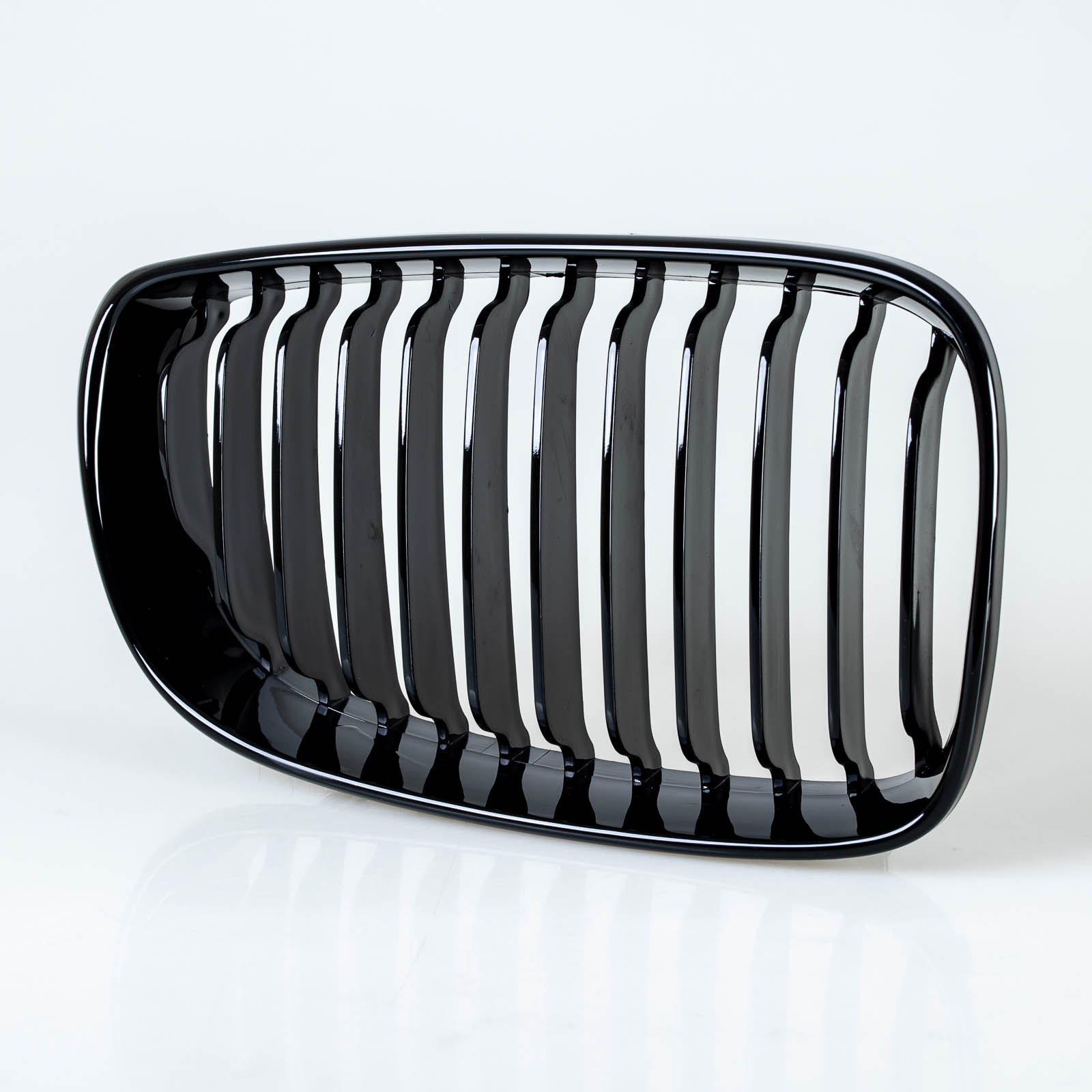 Shiny Gloss Black Front Bumper Kidney Grille BMW E81 E82 E87 E88 LCI 08-11