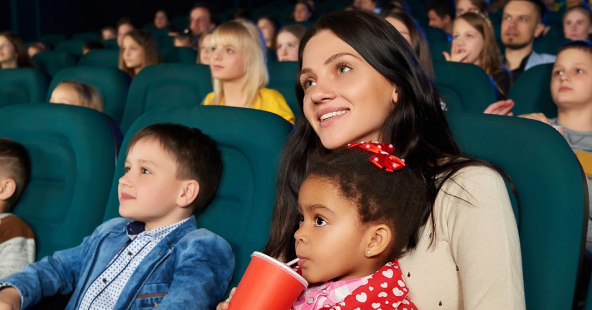 Por Dentro | Bienestar: Conoce 5 grandes beneficios de ir al cine