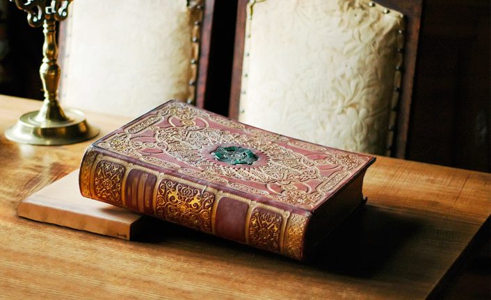 Moses' seat - Universal Church of the Kingdom of God - Universal Church ...