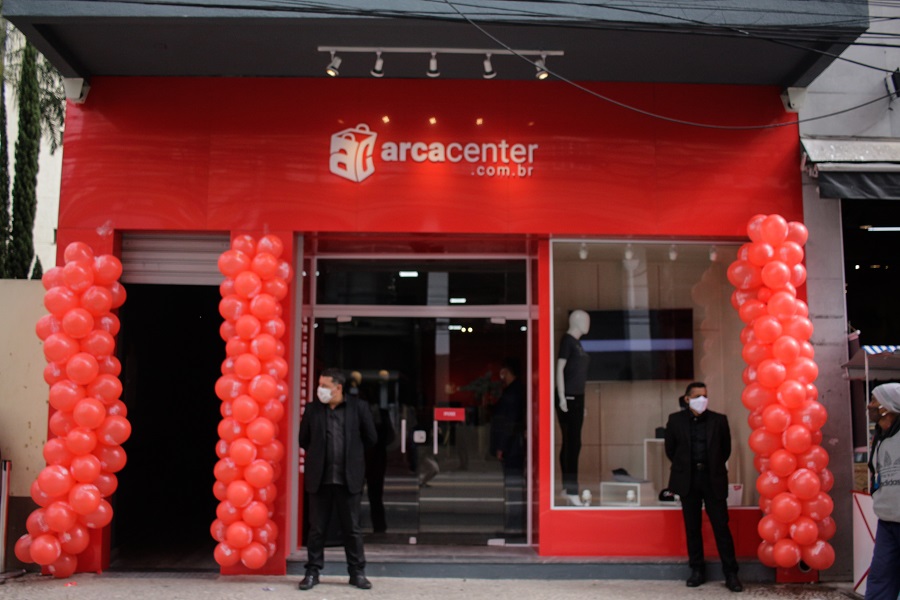 Saiba como foi a inauguração da primeira loja física do ArcaCenter ...